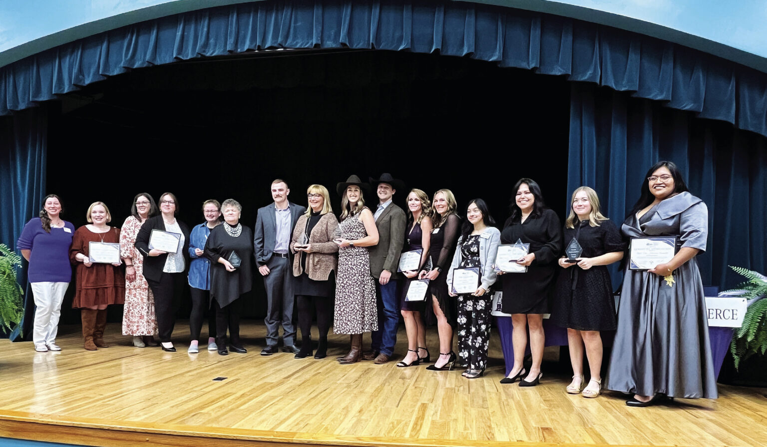 Stars of Commerce - Carroll County News